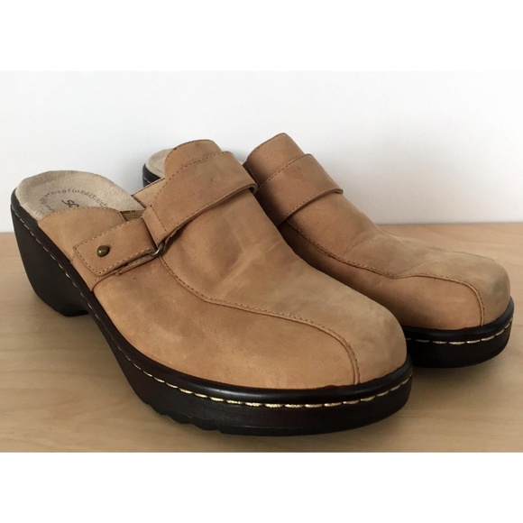 Softspots | Shoes | Softspots Tan Brown Leather Wedge Slip On Clogs ...